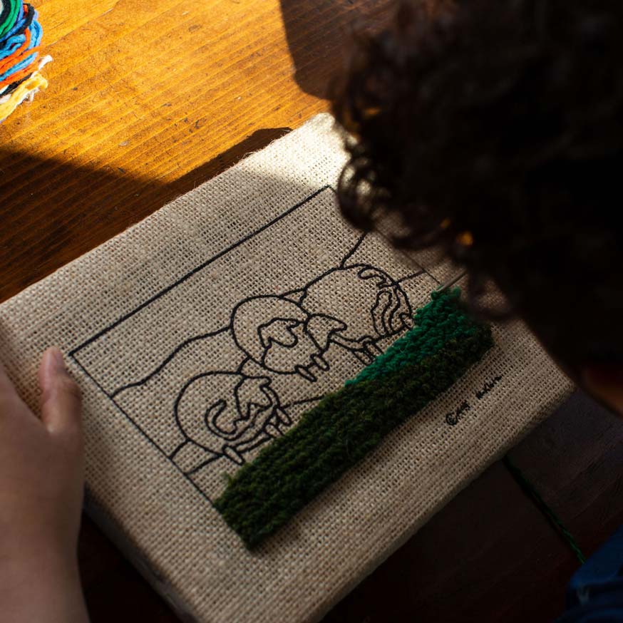 Latch / Rug Hooking – Friendly Loom